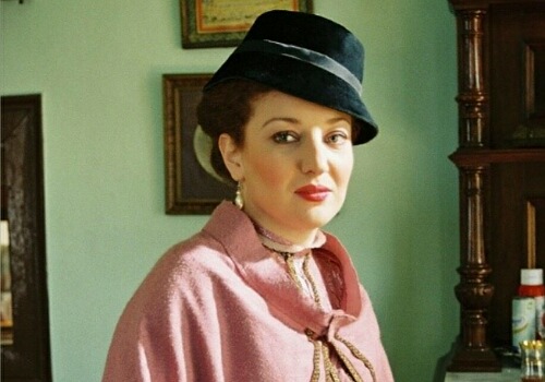 Biografia actriței Feyza Isik (Dondu din serialul Poveste din Anatolia ...